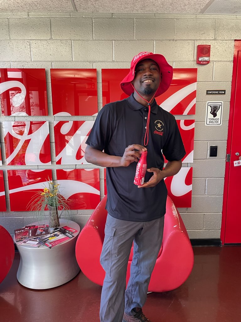 February Associate of the Month - Coca-Cola UNITED