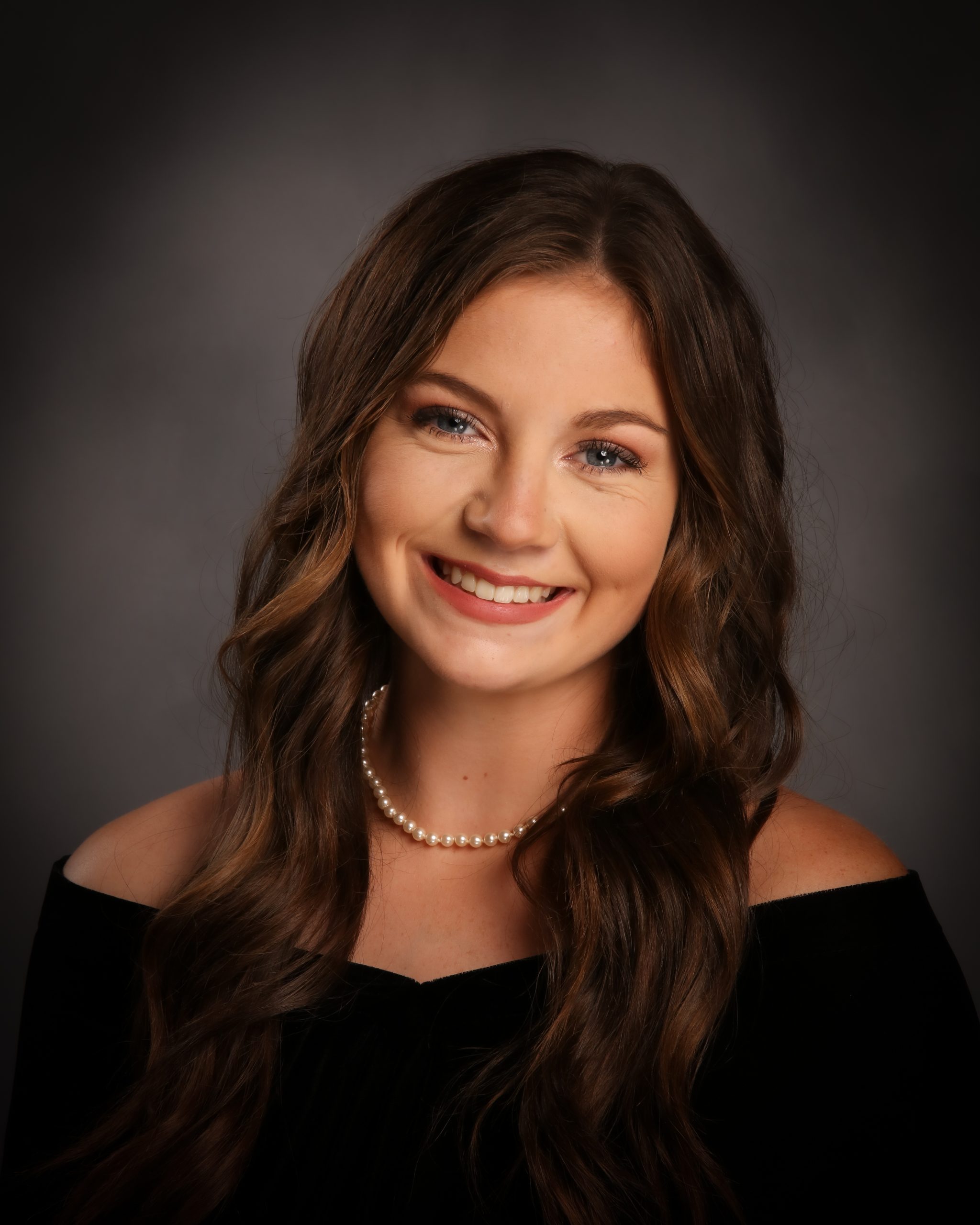 Tuscaloosa County Senior Maci Humber Wins Coca-Cola UNITED Scholarship ...