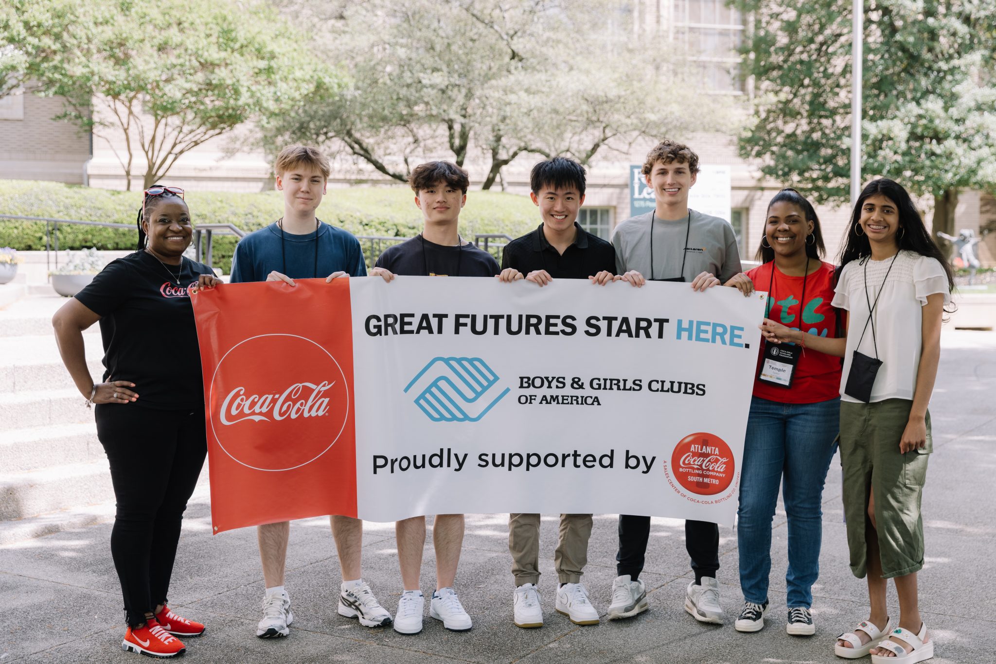 Coca-Cola UNITED Welcomes New Coca-Cola Scholars - Coca-Cola UNITED